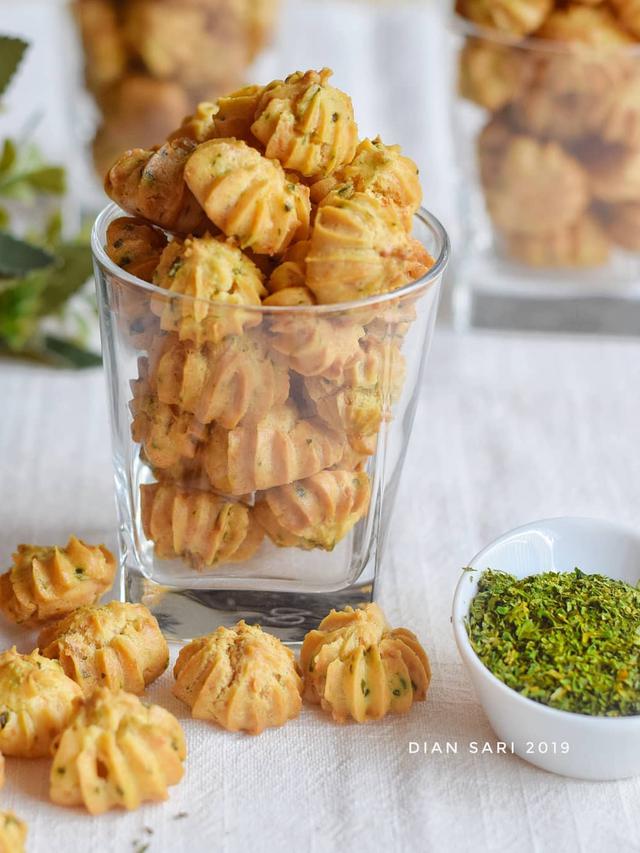 Resep Kue Sus Kering Keju - Food Fimela.com