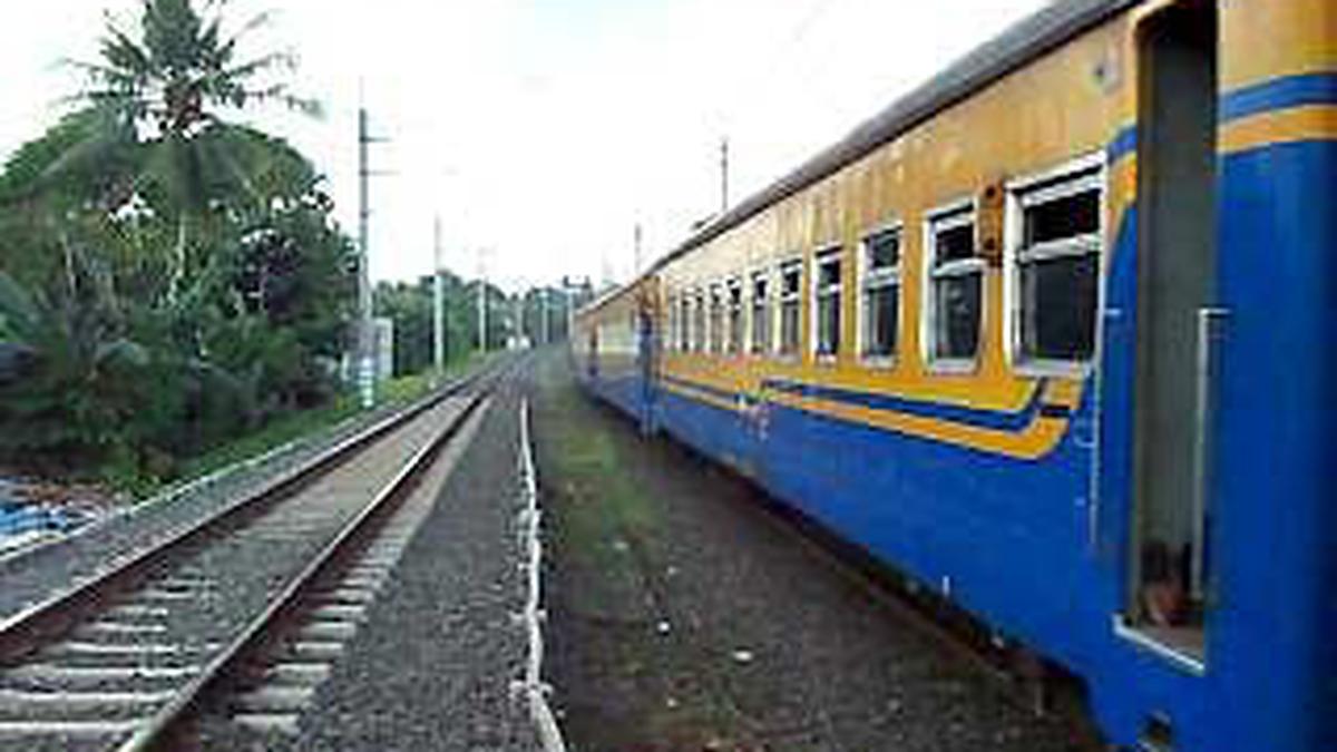 Kereta Rangkas Jaya Sudah Dievakuasi - News Liputan6.com