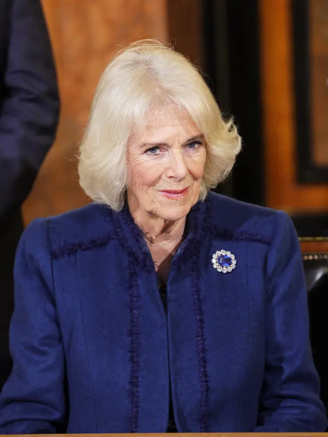 Prediksi Busana Yang Akan Dikenakan Ratu Camilla Kate Middleton Dan