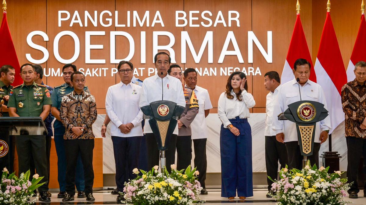 Didampingi Prabowo Subianto, Presiden Jokowi Resmikan RS Pusat ...