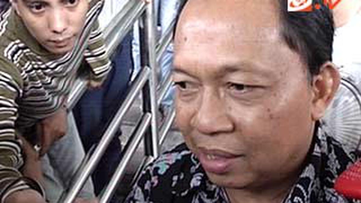 I Wayan Koster Diperiksa KPK - News Liputan6.com