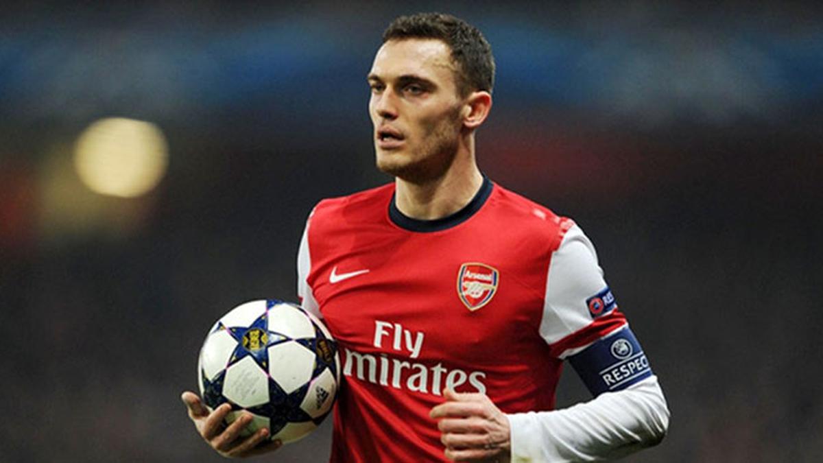 Duet Suarez-Sturridge Bikin Kapten Arsenal Cemas - Bola Liputan6.com