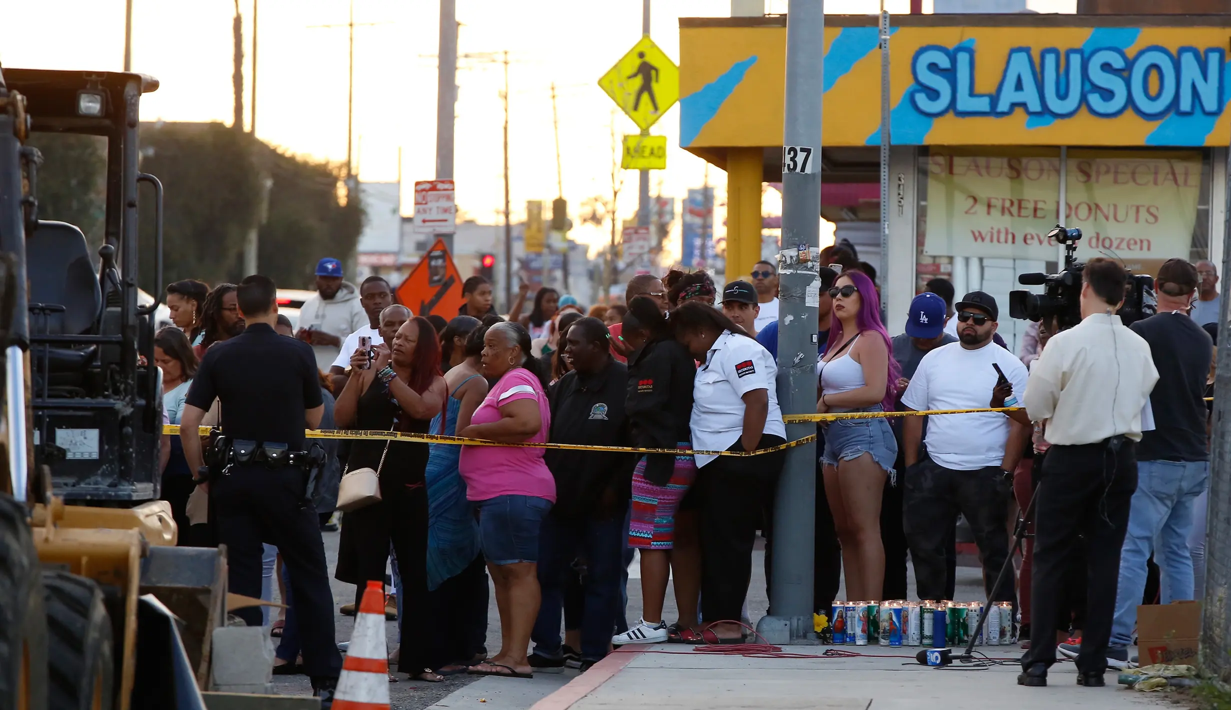 FOTO: Toko Pakaian Ini Jadi Saksi Bisu Penembakan Rapper Nipsey Hussle ...