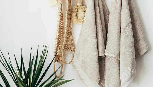 7 Model Potongan Rambut 2 Jari untuk Pria, Bikin Tampang Makin Fresh ...