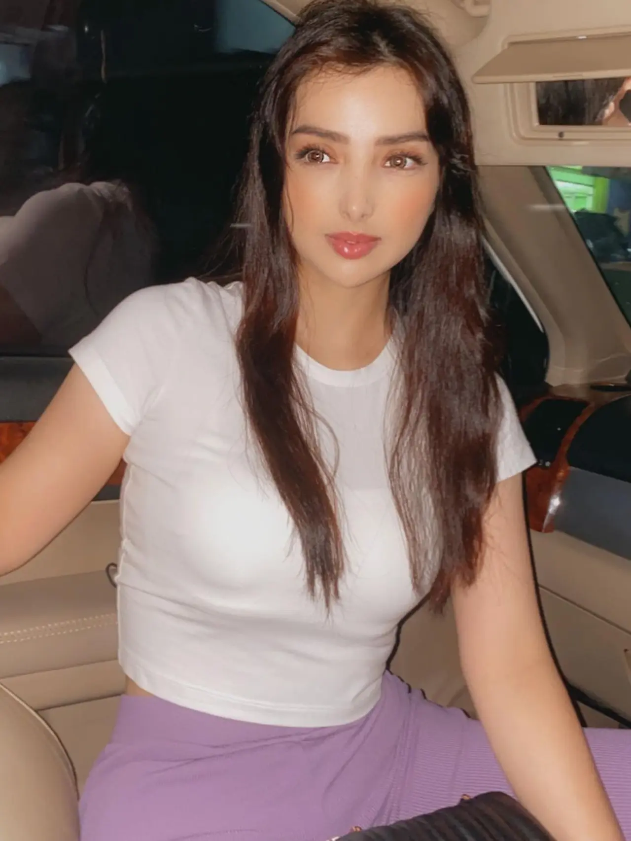 7 Pesona Sarah Samantha Sepupu Zaskia Sungkar yang Cantiknya Bagai ...