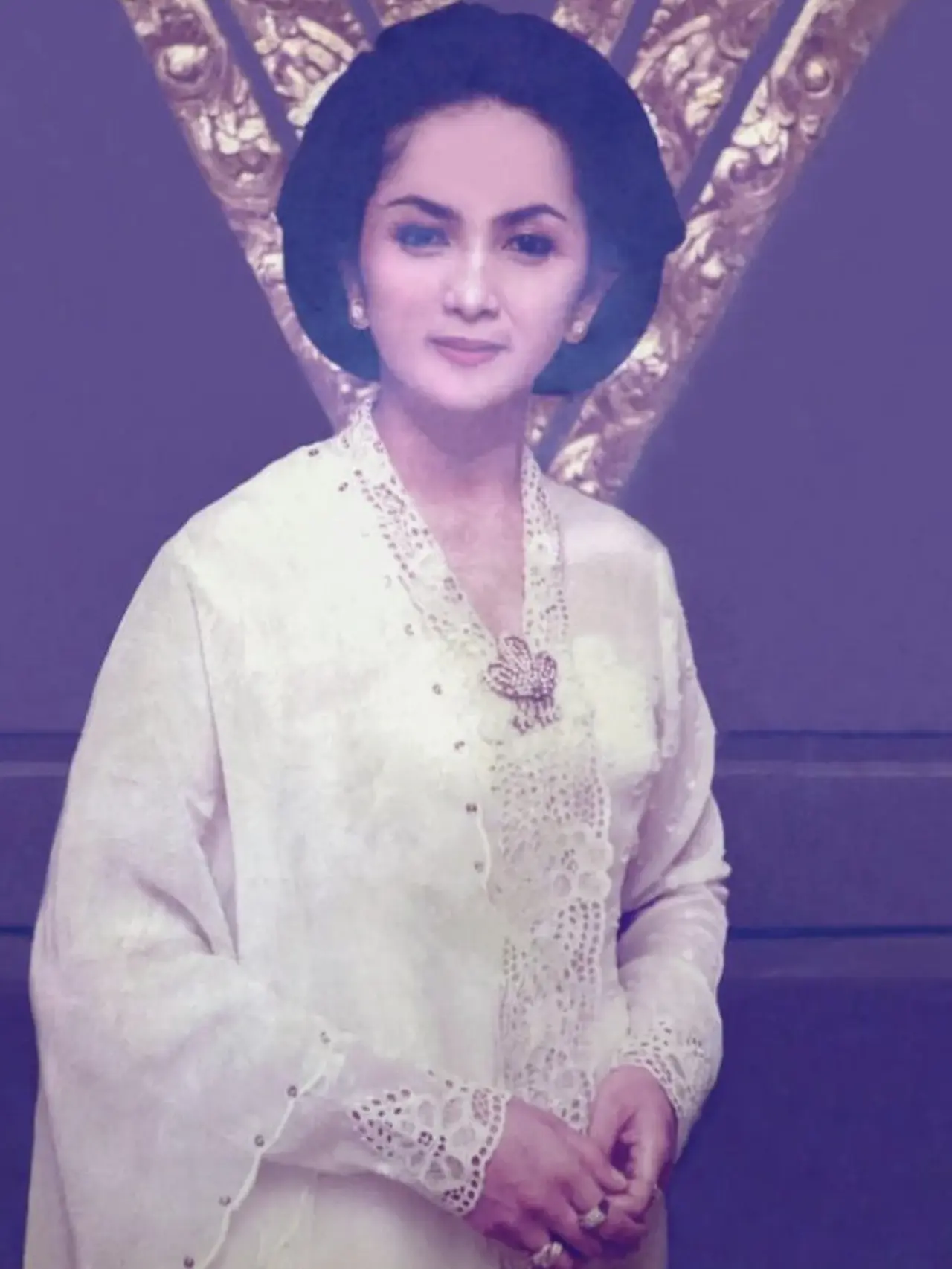 8 Potret Anna Maria, Istri Roy Marten Tampil Elegan Dibalut Kebaya ...