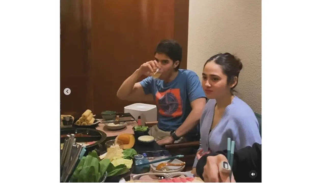 6 Potret Sahur Bareng Pemain Mermaid in Love, Amanda Manopo dan Angga ...