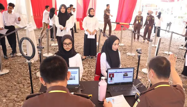 5 Fakta Terkini Perkembangan Kasus Film Dewasa Siskaeee, Kini Resmi Ditahan di Polda Metro Jaya ...