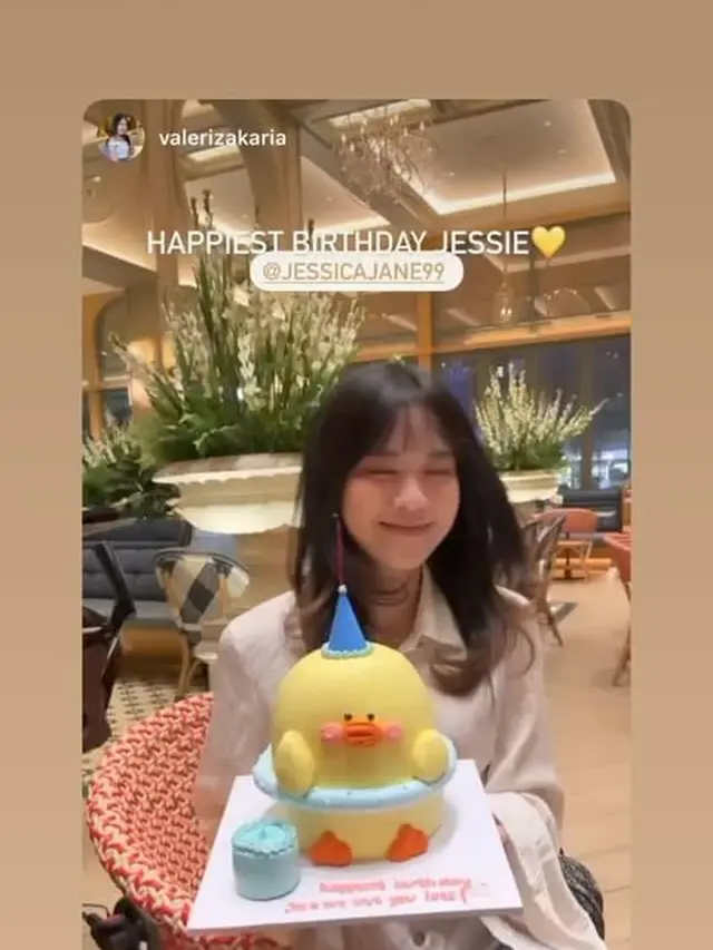 Tanpa Jess No Limit, Ini 7 Potret Ultah Jessica Jane yang Dirayakan Sederhana - Hot Liputan6.com