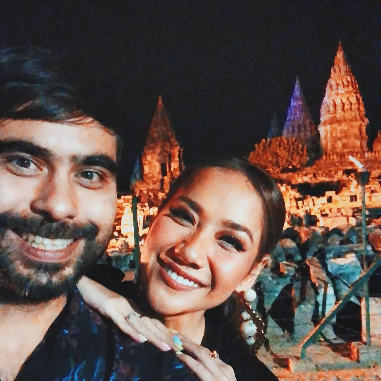 6 Potret BCL Bareng Adik Ashraf Sinclair, Sudah Dikenalkan ke Tiko Aryawardhana - Hot Liputan6.com