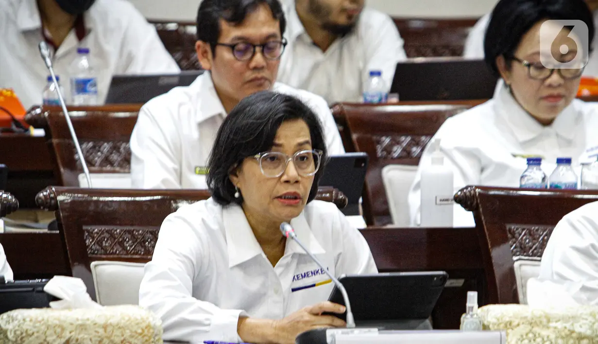 Bersama DPR, Sri Mulyani Bahas Anggaran Kemenkeu 2024 - Foto Liputan6.com