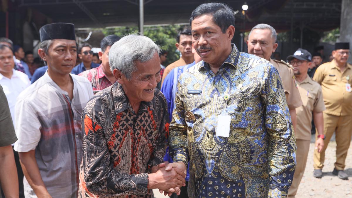 PJ Gubernur Jawa Tengah Nana Sudjana Gerak Cepat Selesaikan Pemblokiran ...
