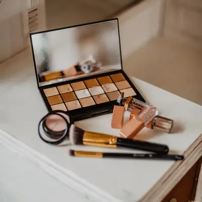 Kenali 5 Fungsi Warna pada Color Corrector agar Tampilan Makeupmu Lebih ...