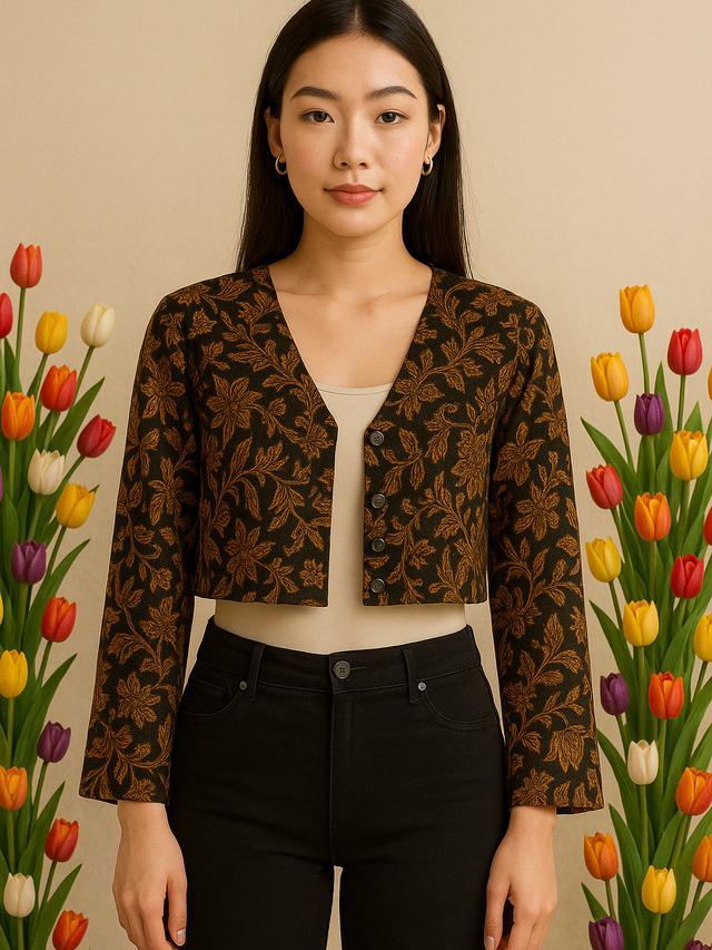 12 Model Outer Crop Top Batik Lengan Panjang untuk Anak Muda 20-an ...