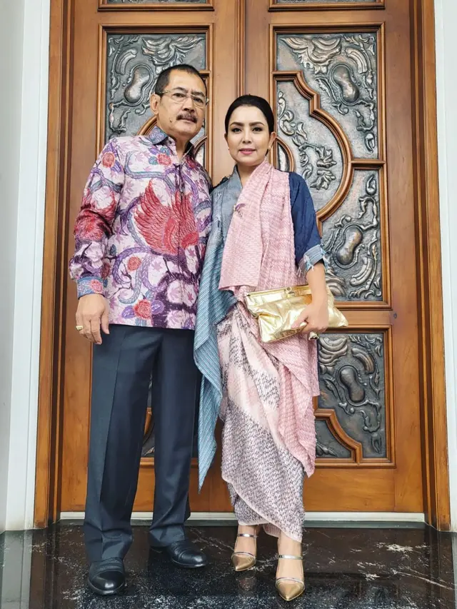 8 Potret Mayangsari dan Bambang Trihatmodjo dari Awal Pernikahan ...