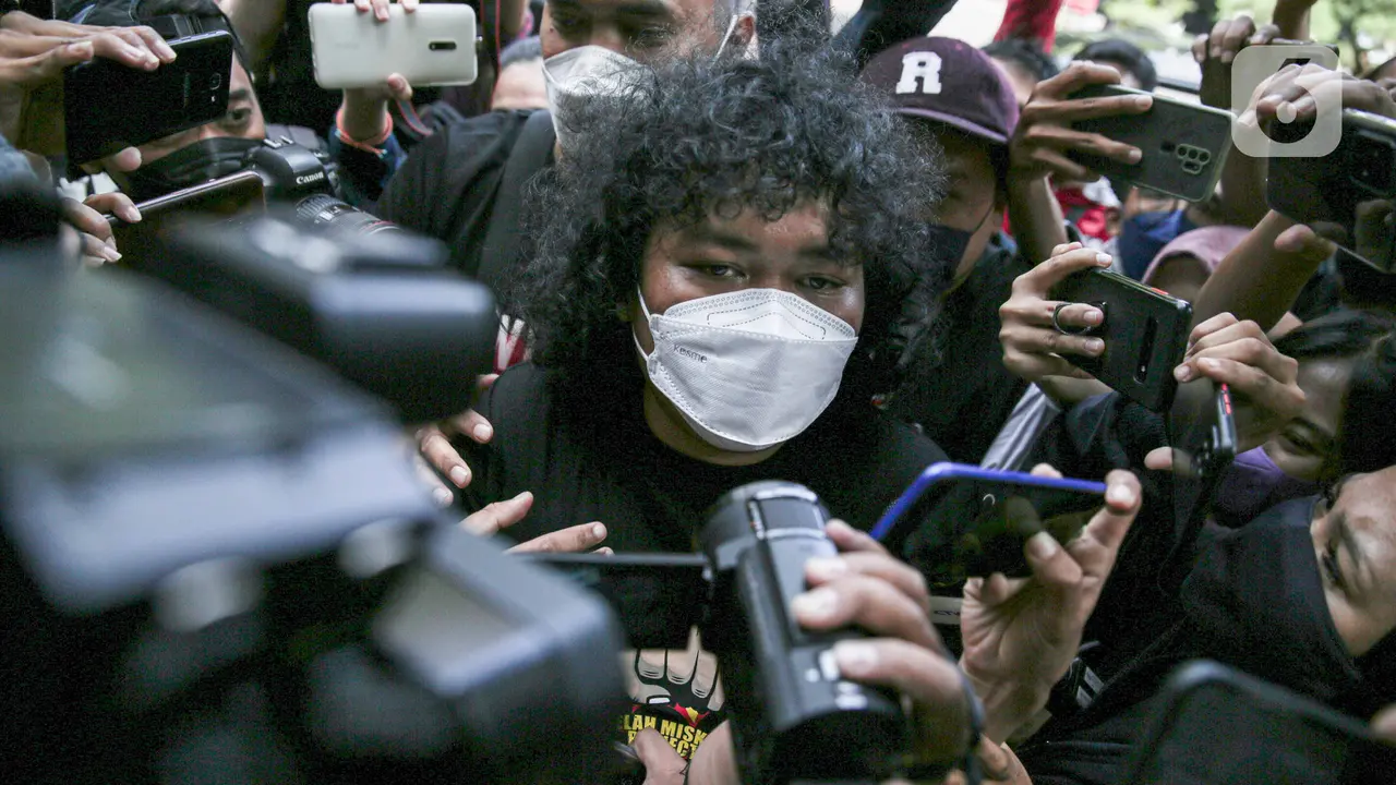 Transaksi dengan Dea OnlyFans Berlangsung Privat, Marshel: Masa Gue Cerita Beli Bokep? - News ...