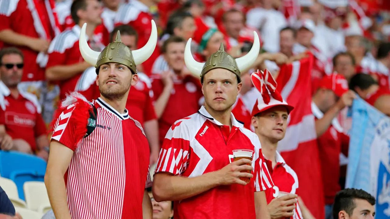 Tipe-Tipe Suporter saat Nonton Turnamen Futsal, kamu yang Mana? - Ragam ...