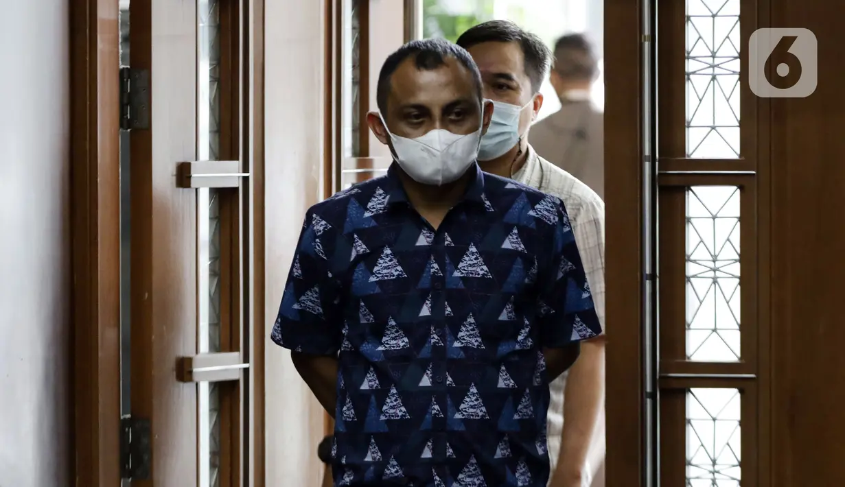 FOTO: Stepanus Robin Pattuju dan Maskur Husain Bersaksi di Sidang Azis Syamsuddin - Foto ...