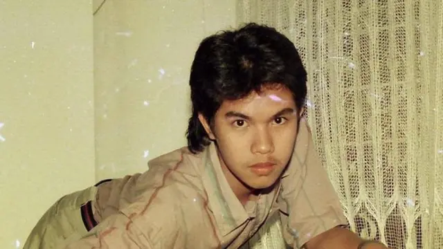 6 Foto Masa Muda Ahmad Dhani Rambut Mullet Hingga Gondrong, Mulan ...