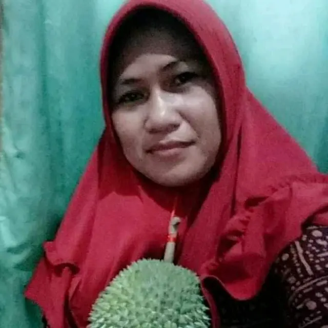 6 Potret Emak-Emak Pakai Bros Jilbab Bikin Geleng Kepala, Penampilannya Kocak - Hot Liputan6.com