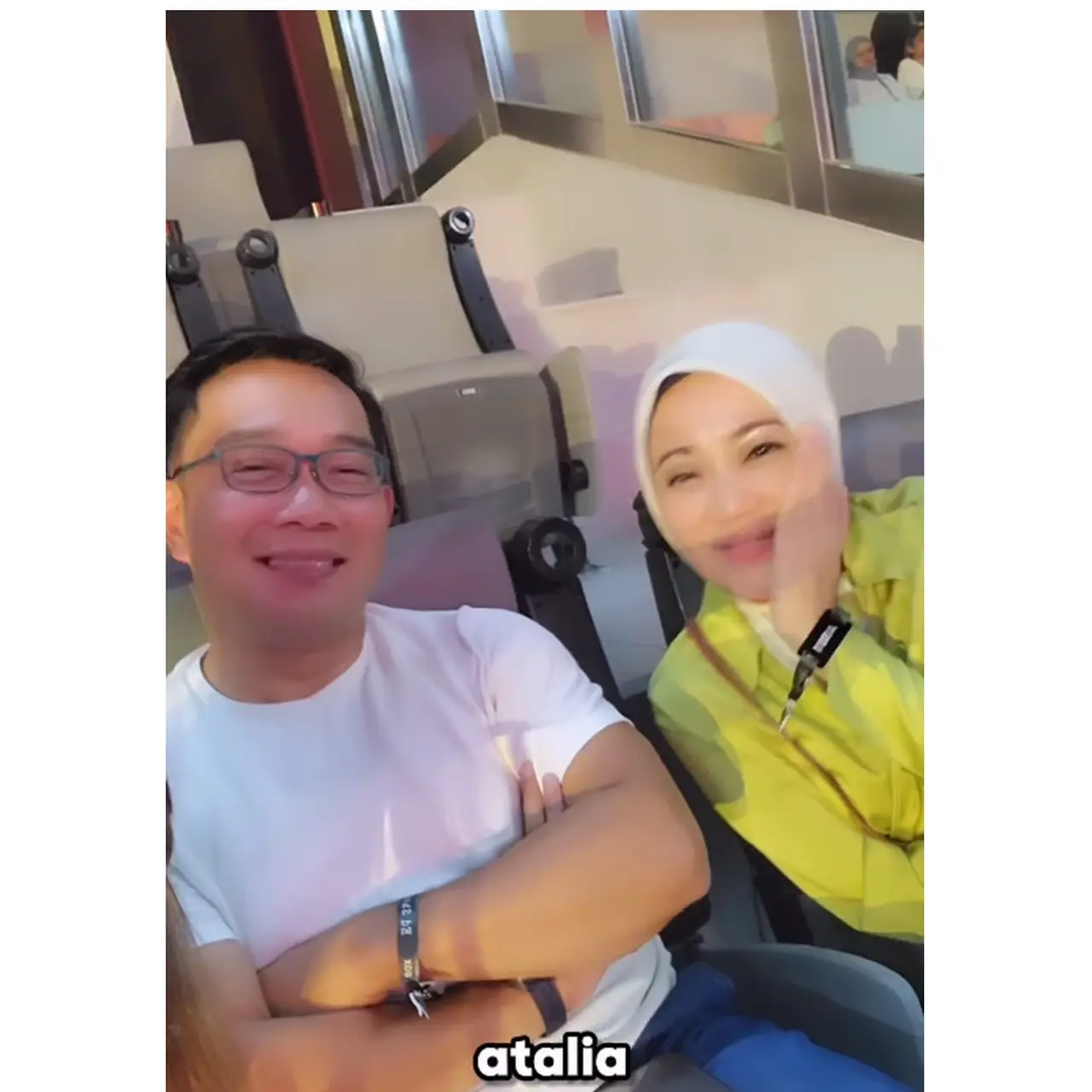 Potret 6 Artis Nonton Konser Ed Sheeran di Jakarta, Nyanyi Bareng ...