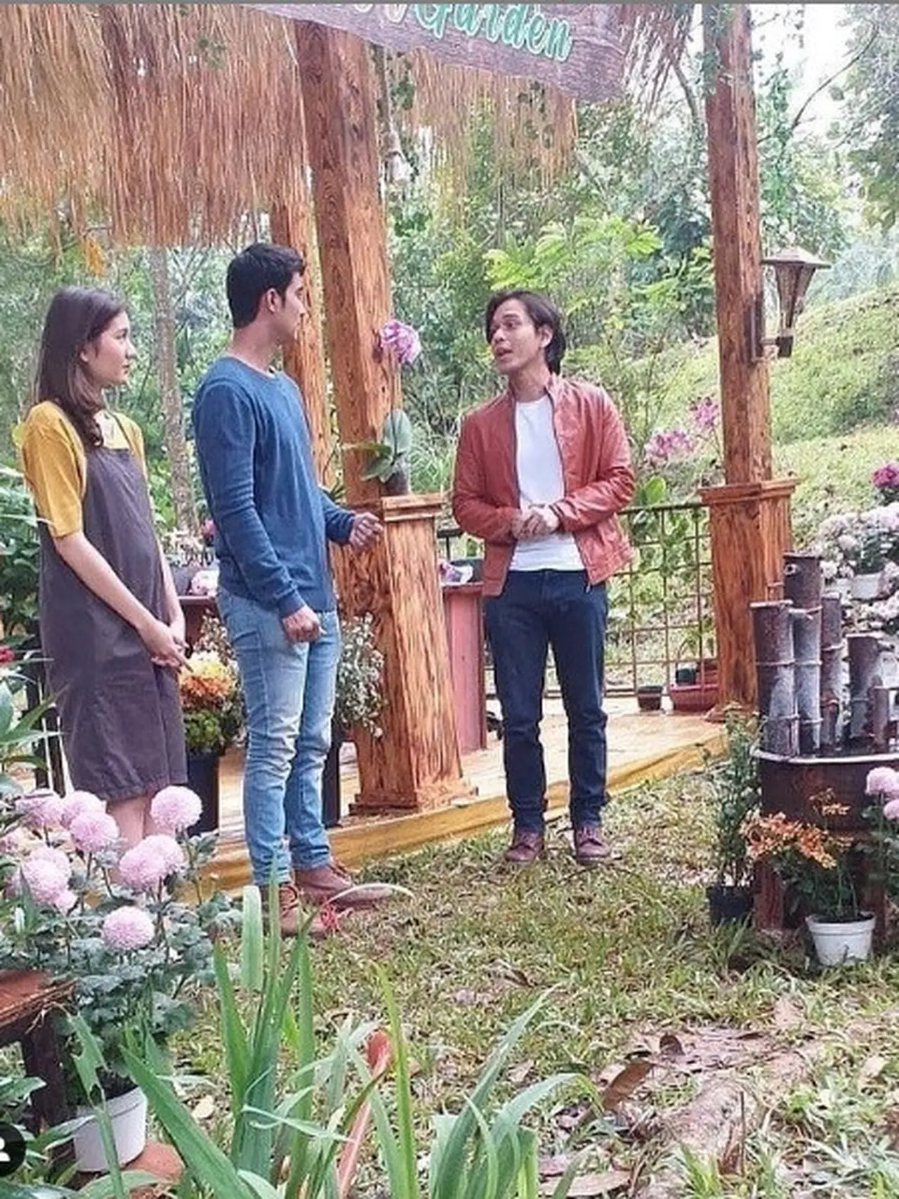 7 Potret Rangga Azof dengan Pemain Buku Harian Seorang Istri, Curi ...