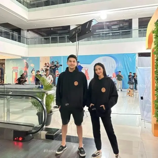 10 Potret Kebersamaan Ijonk dan Ririn Dwi Ariyanti yang Disebut Makin ...