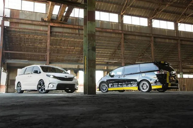 Konsep Racing MPV Toyota Sienna - Galeri Otosia.com