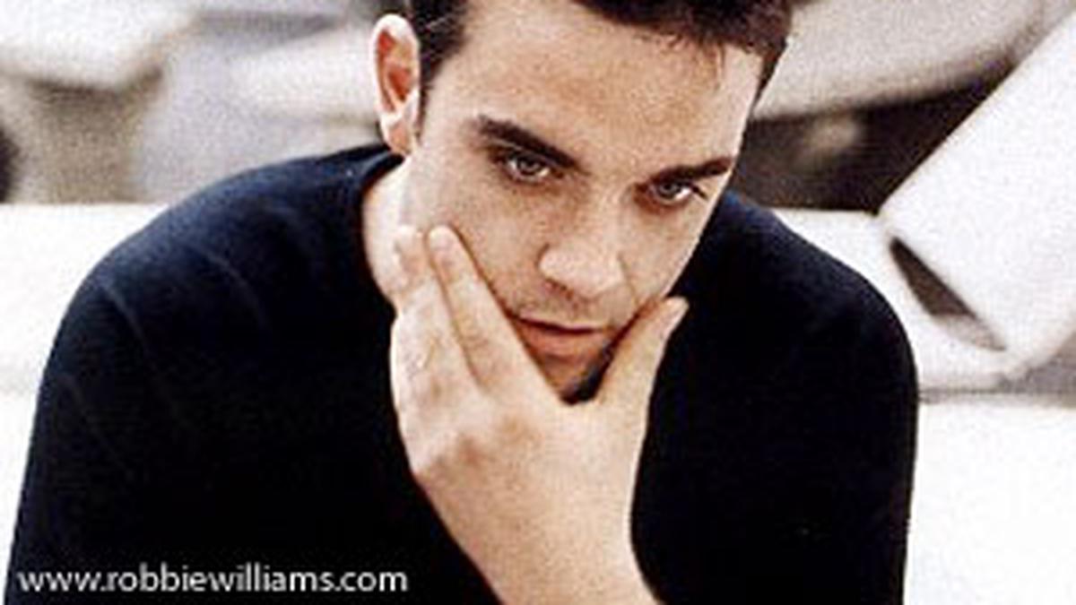 Robbie Williams Duet dengan Gary Barlow