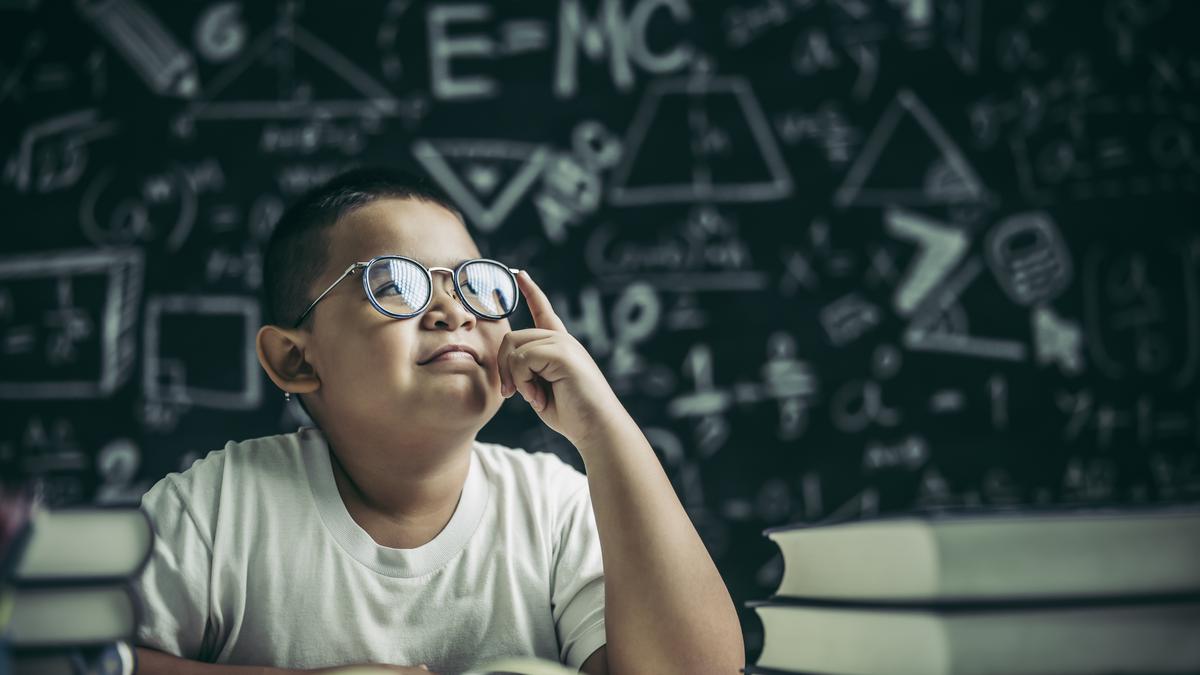 Mengenal 7 Ciri-ciri Anak dengan IQ di Atas Rata-rata