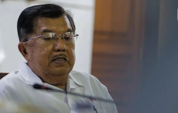 6 Mahar Pernikahan Orang Melek Teknologi Ini Unik Banget, Anti ...