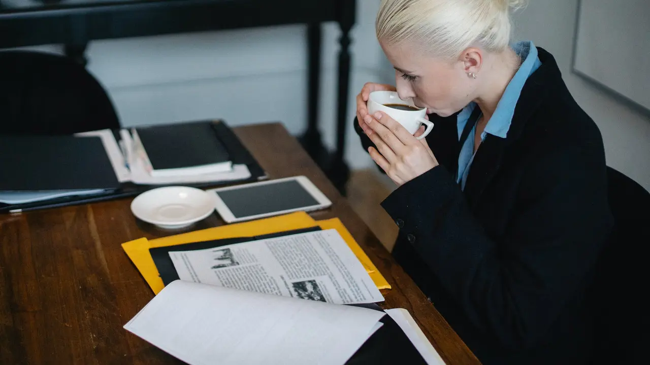 Cara Membuat Paper yang Benar, Ketahui Struktur dan Formatnya - Hot ...