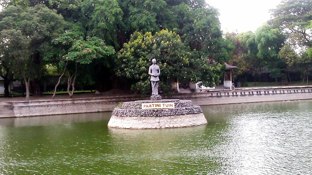 10 Wisata Alam Solo Terpopuler, Lengkap dengan Harga Tiket Masuknya ...