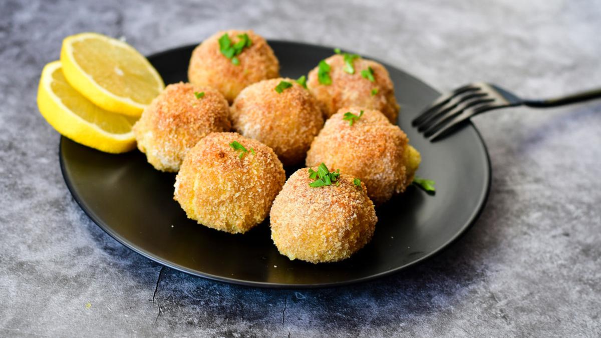 Resep Rice Ball untuk MPASI Anak Umur 1 Tahun - Food Fimela.com