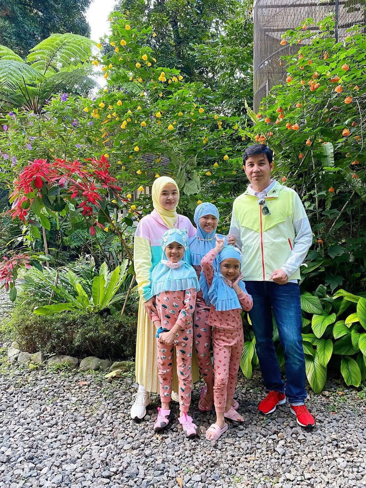 Malaika Khadija Fatiha Tembus 7 Besar Kompetisi Ice Skating di Eropa, Satu-satunya Wakil Asia ...