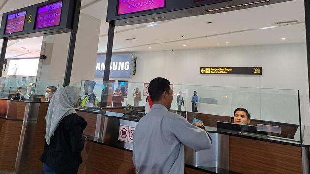 Mantap, Penumpang First Class dan Business Class Garuda Indonesia Punya Jalur Imigrasi Khusus di ...