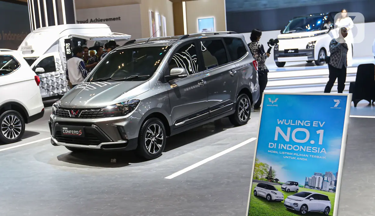 Rayakan 7 Tahun di Indonesia, Wuling Perkenalkan BinguoEV Spesial Edition - Foto Liputan6.com