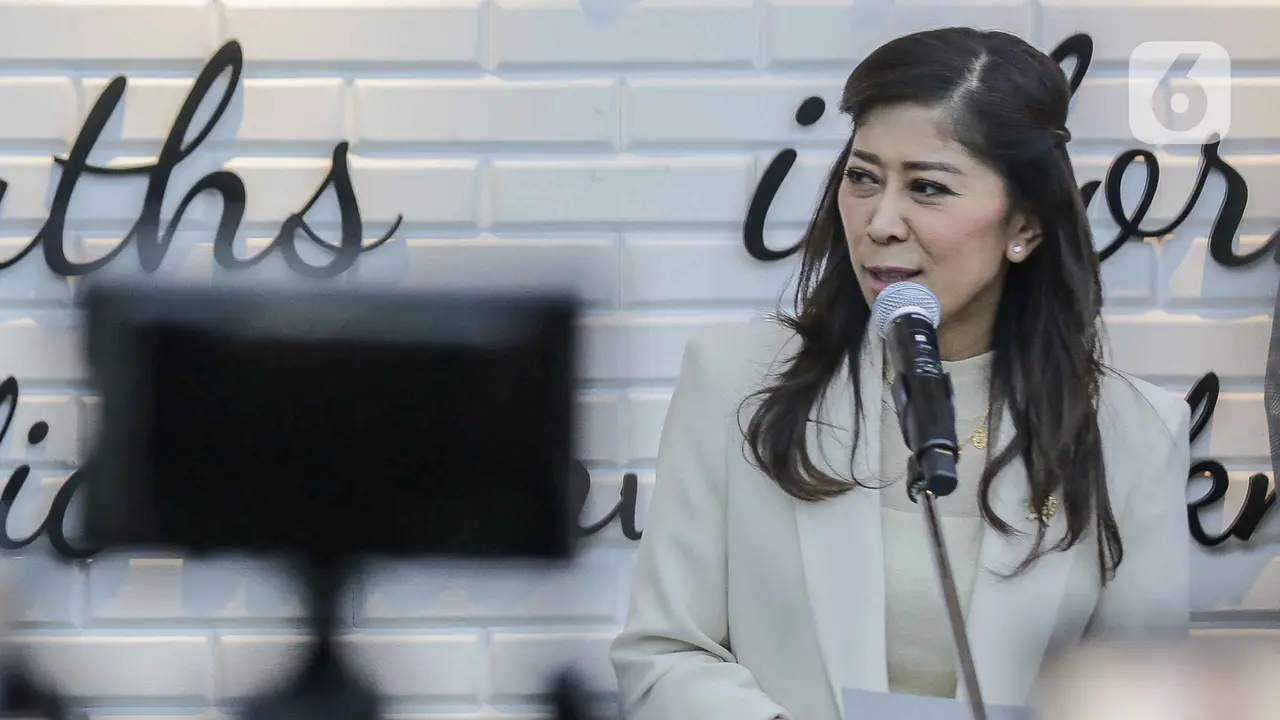 Meutya Hafid akan Sanksi Platform Digital yang Lambat Tindak Konten Pornografi Anak - Tekno ...