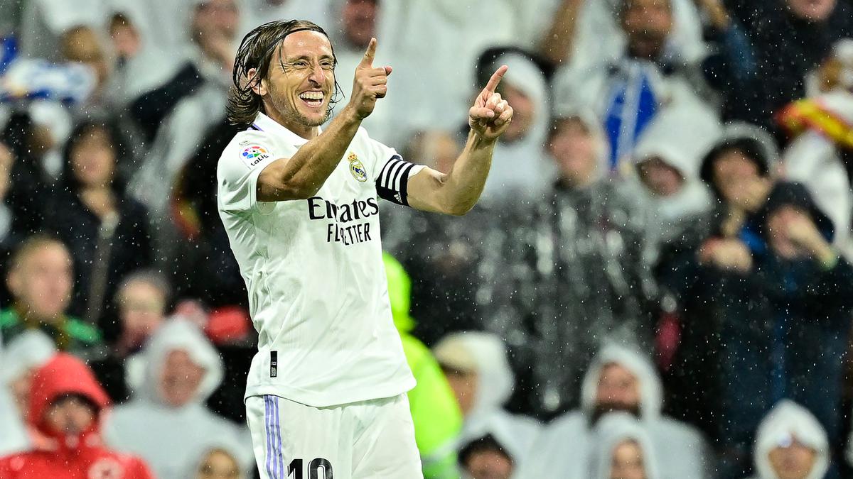 Liga Spanyol: Luka Modric Belum Perbarui Kontrak di Real Madrid karena ...
