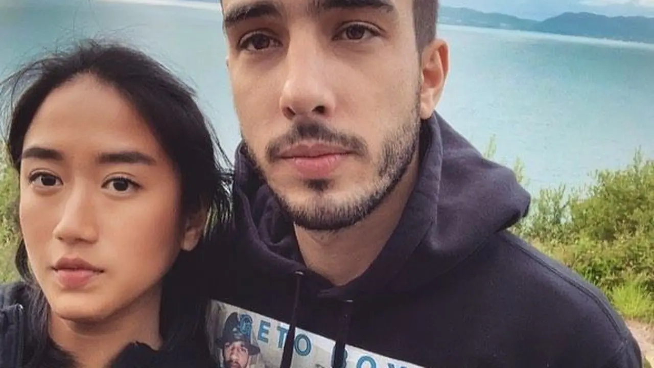 Vidi Aldiano Nyeplos Sebut Chef Renatta Sudah Menikah, Inikah Sosok ...