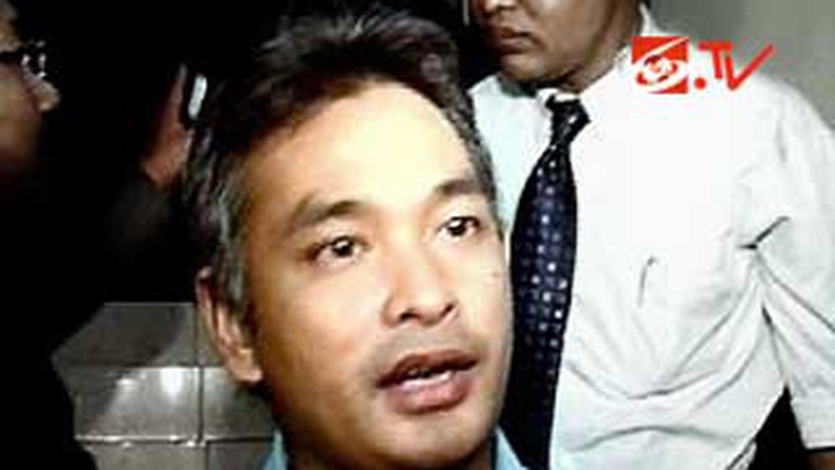 Erwin Arnada Kembali Mangkir