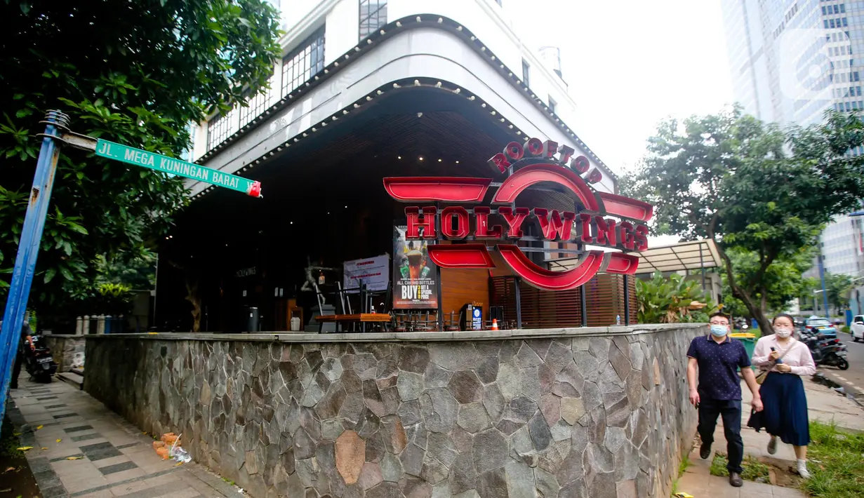 FOTO: Izin Usaha Kafe Holywings Dicabut - Foto Liputan6.com