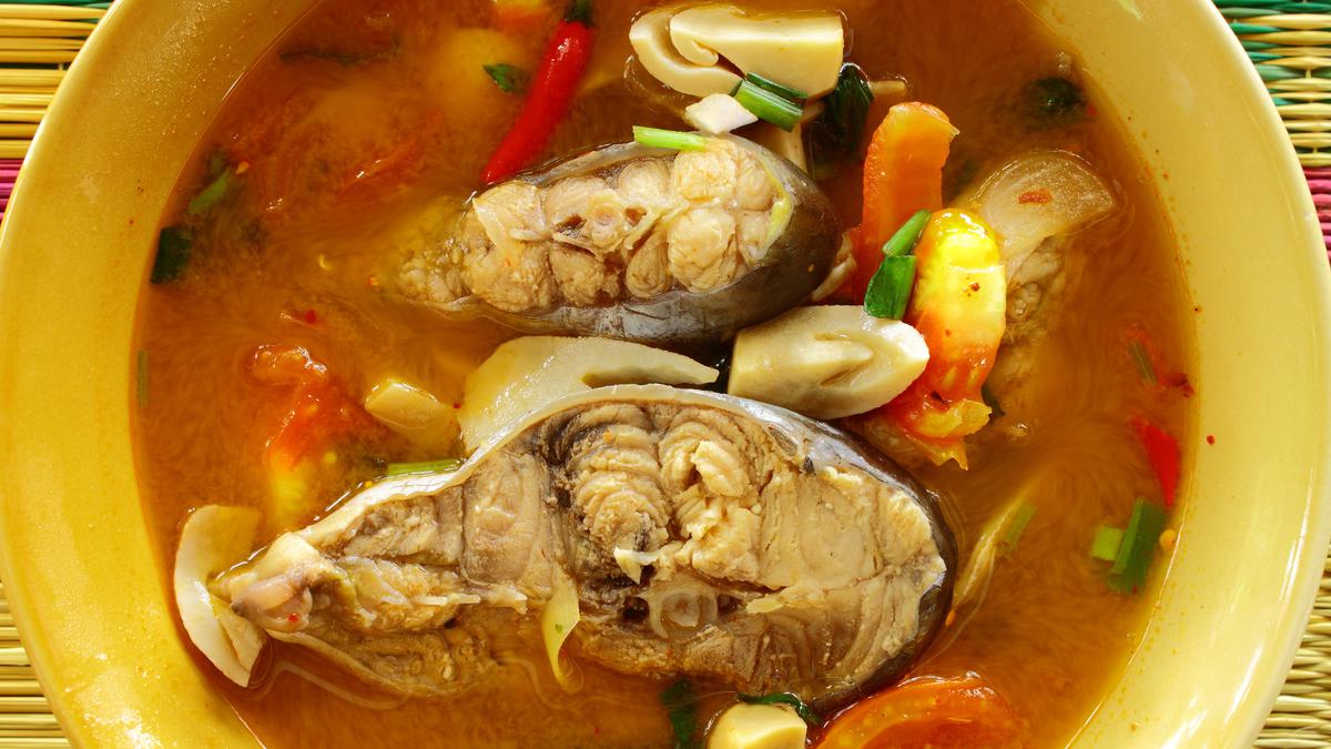 Resep Sup Ikan Tenggiri Pedas - Food Fimela.com