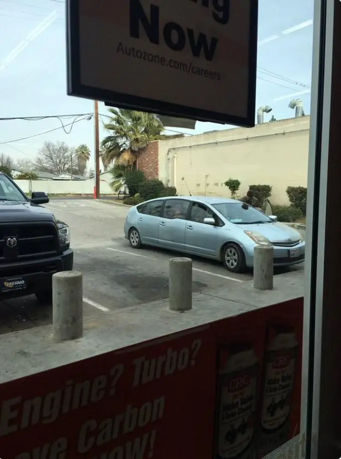 9 Potret Cara Akali Kerusakan Mobil Dalam Kondisi Kepepet, Unik dan ...