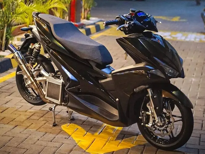 9 Potret Modifikasi Yamaha Aerox 150cc, Matic Bongsor yang Cocok Buat ...