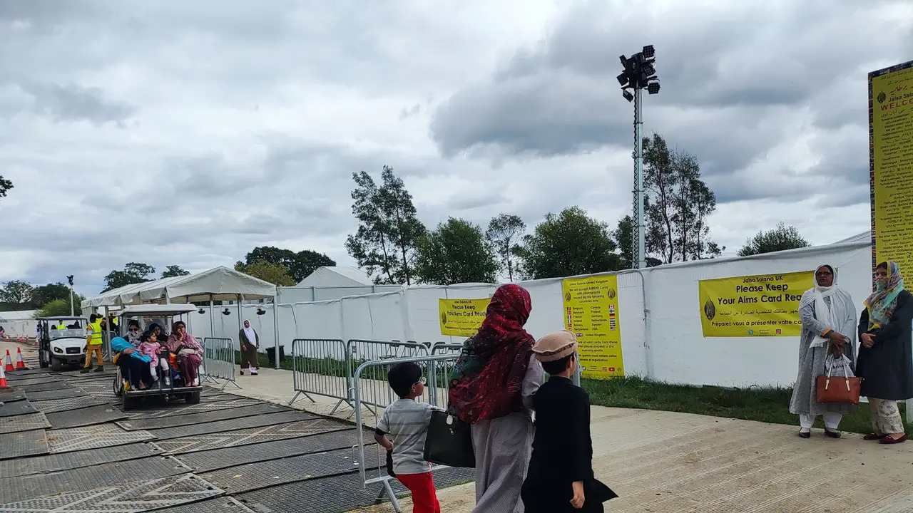 Pengalaman Mengikuti Jalsah Salanah 2023 dari Sudut Pandang Orang ...
