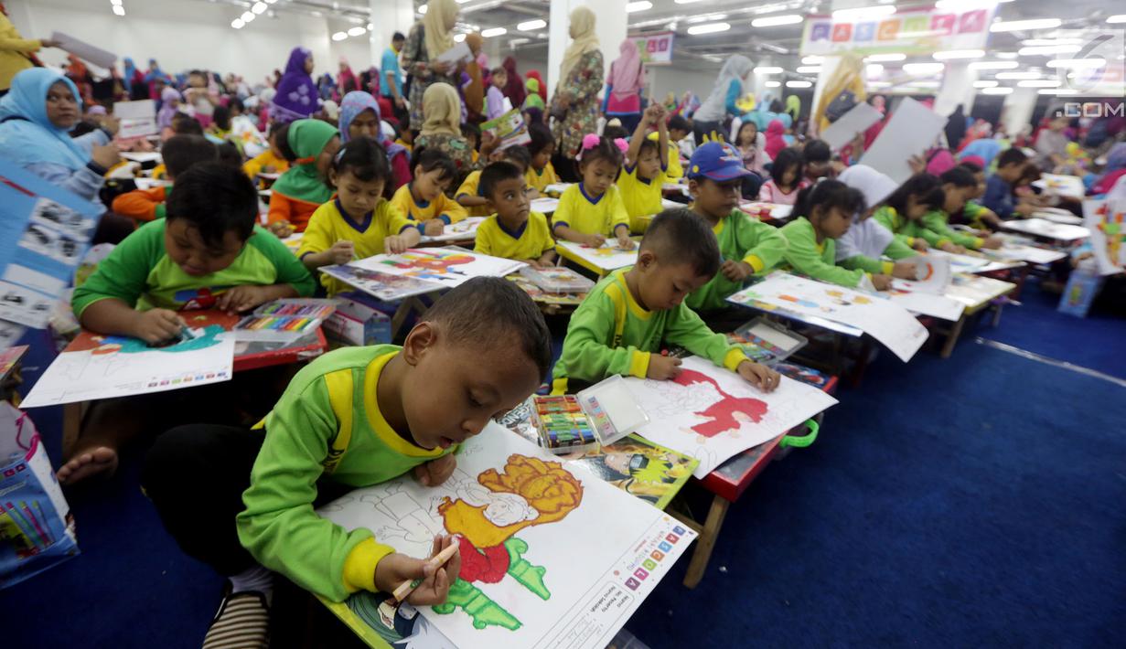 PHOTO: 1500 Anak Mengikuti Lomba Mewarnai Ceria Warna Nusantara - Foto ...