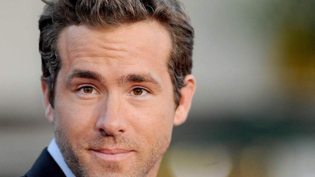 Inspirasi Model Rambut Pendek Pria 2024, Tren Buzz Cut hingga Layered ...