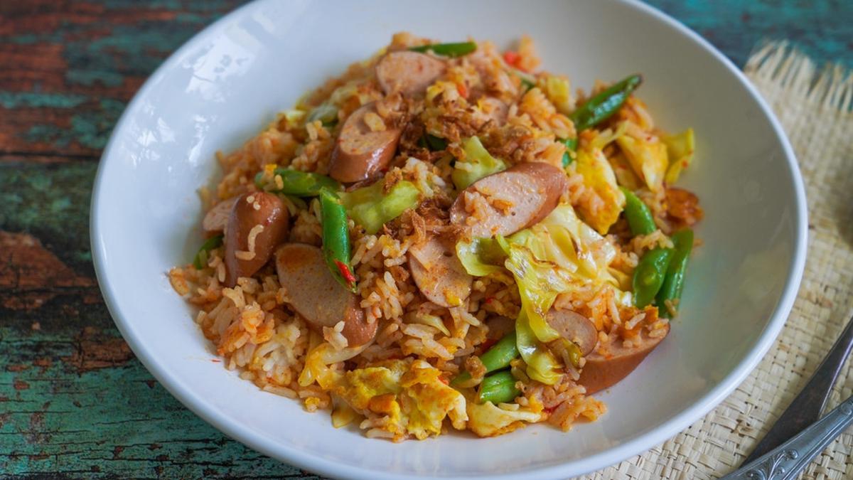 5 Menu Sahur Sederhana Anak Kos yang Enak dan Praktis - Food Fimela.com