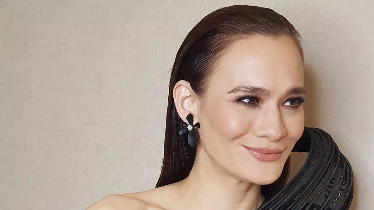 Potret Cantik Aishah Sinclair, Adik Perempuan Ashraf Sinclair yang ...